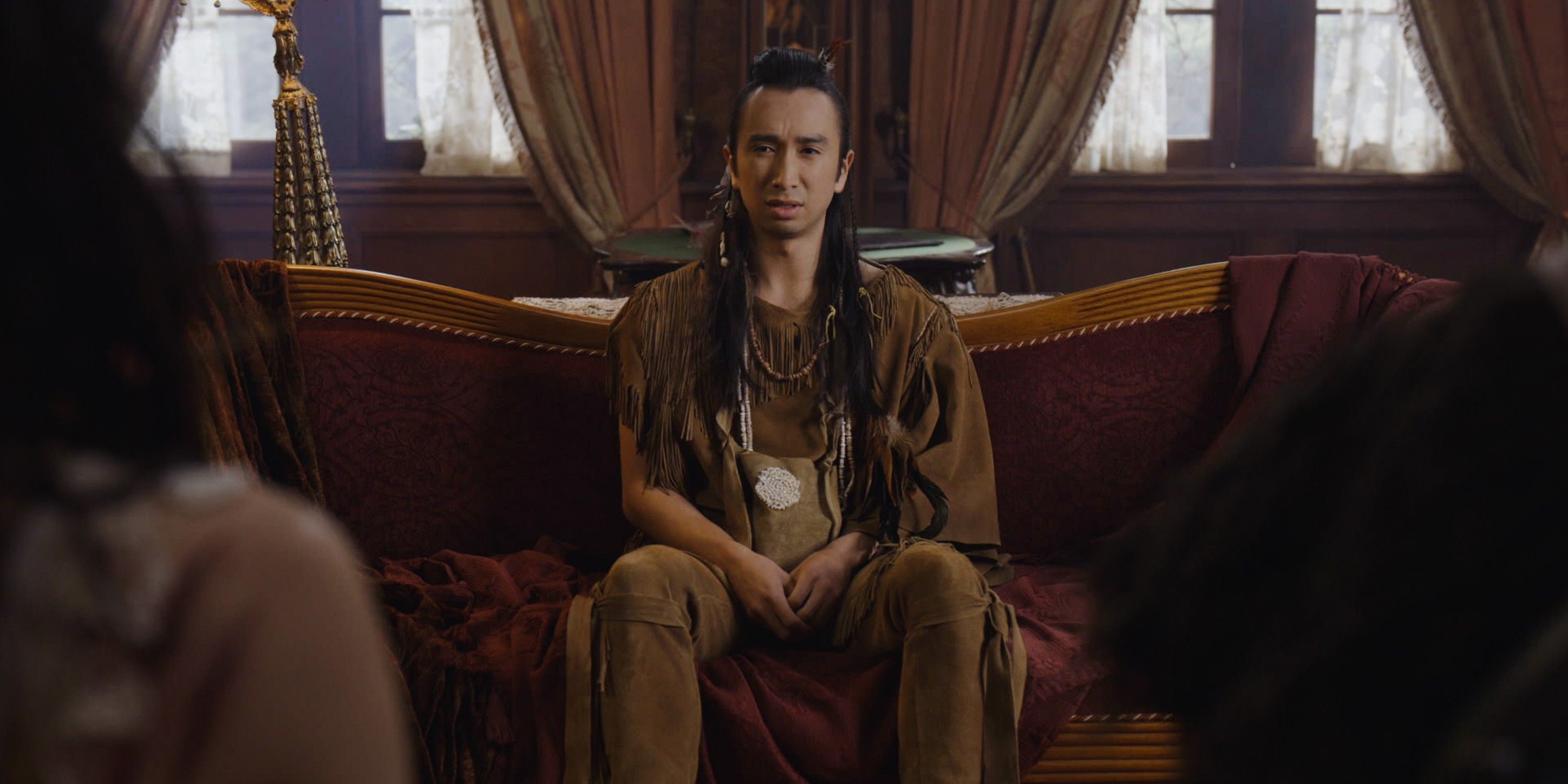 Ghosts' Román Zaragoza Delves Into His Sarcastic, Drama-Loving Character