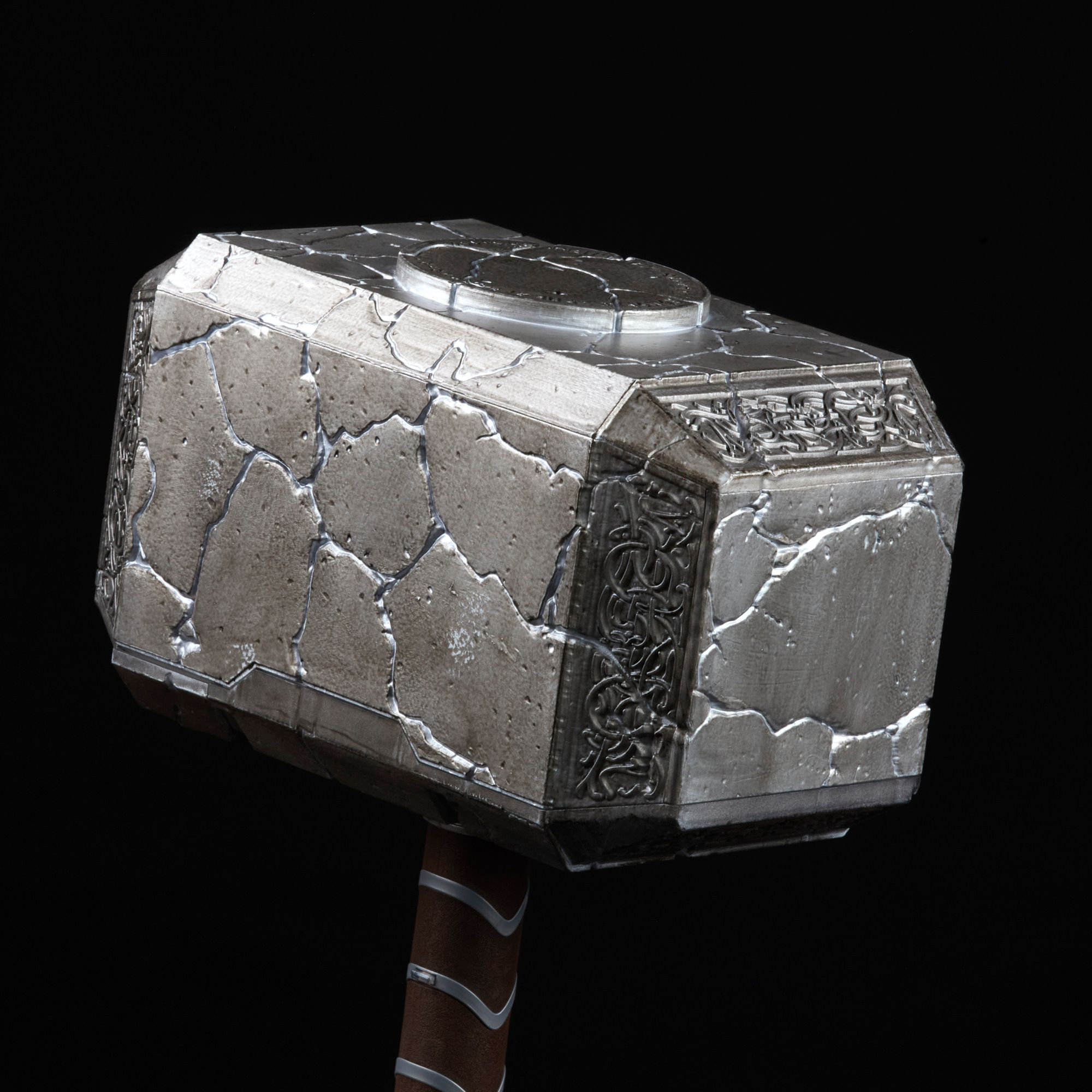 Marvel Offers a New Look at Thor 4's Reforged Mjolnir