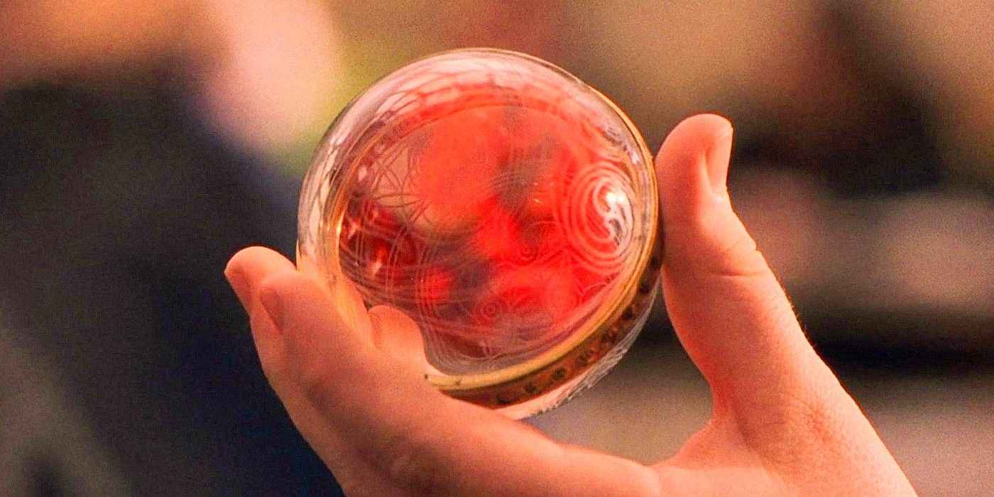 10 Most Useful Magical Objects In Harry Potter, Ranked