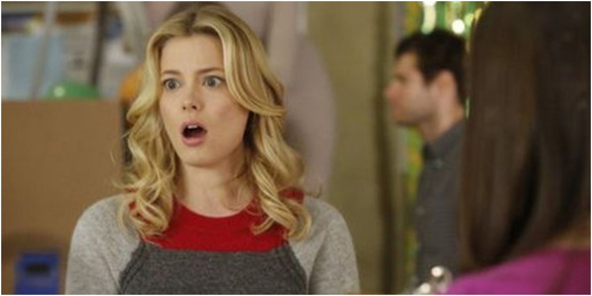 Community: 10 Things That Make No Sense About The Show