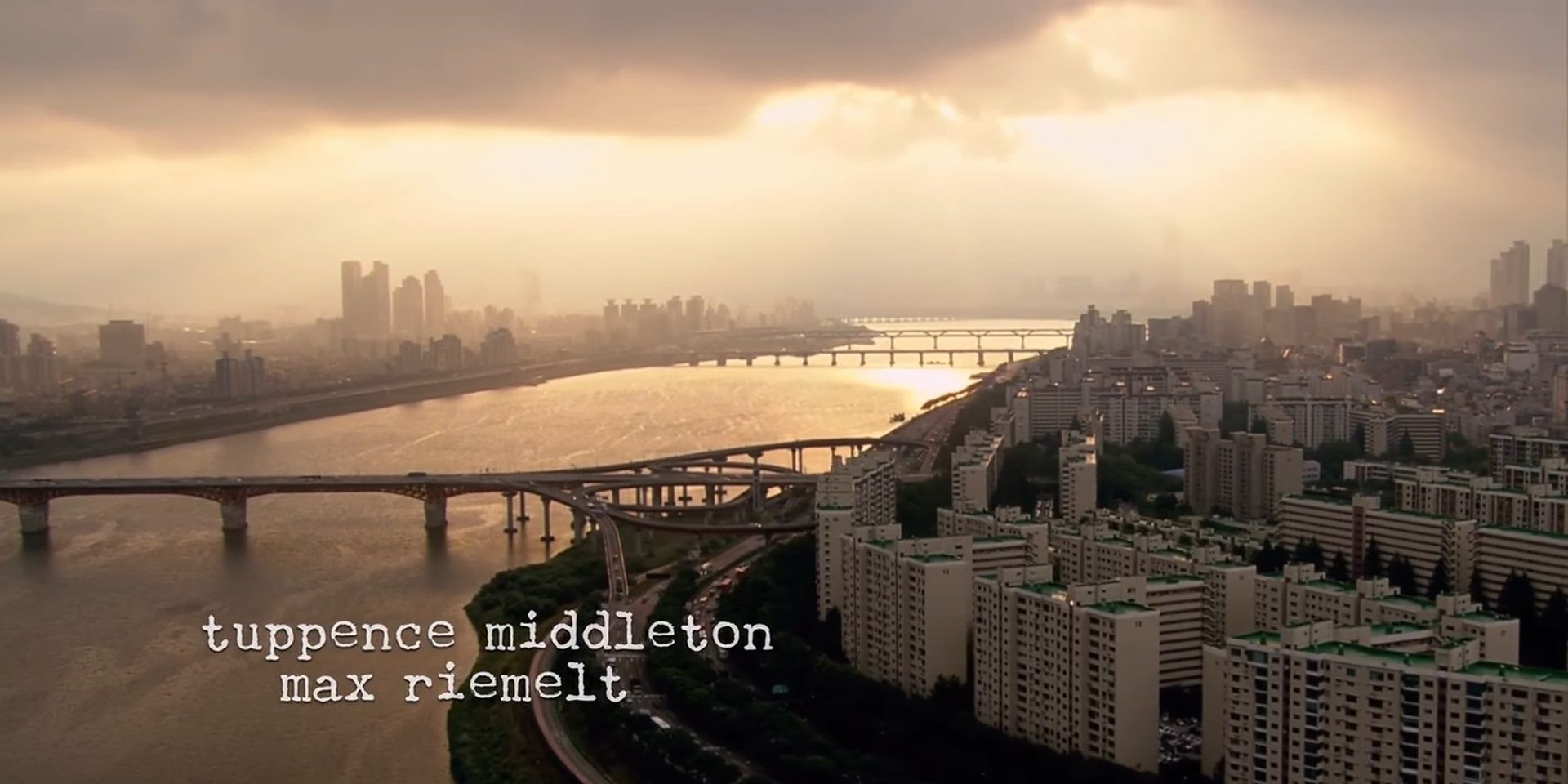 10 Best Title Sequences From Netflix Series