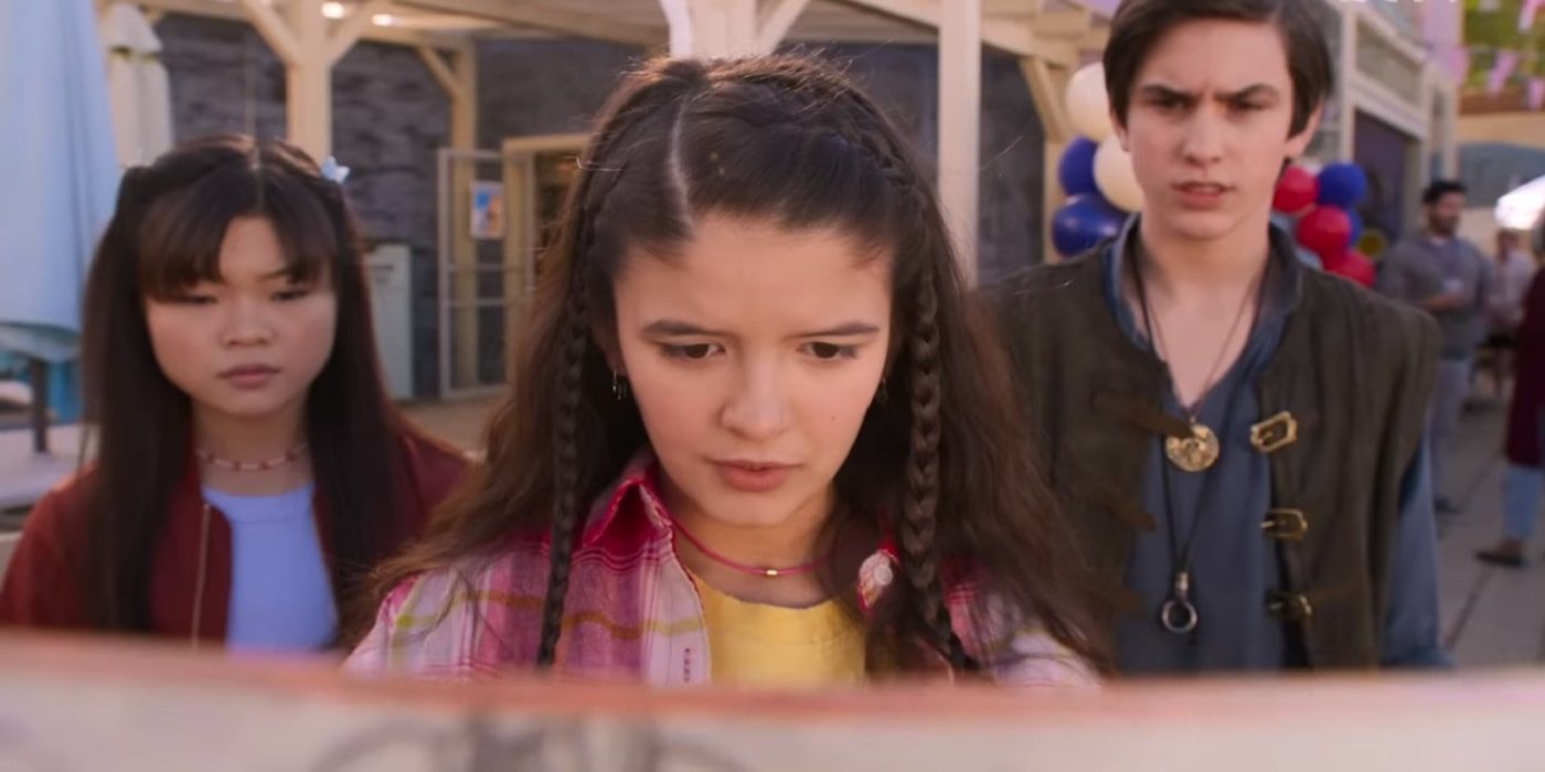 Surfside Girls: Kim Dwinell Shares the Origins & Future of Apple TV+’s ...