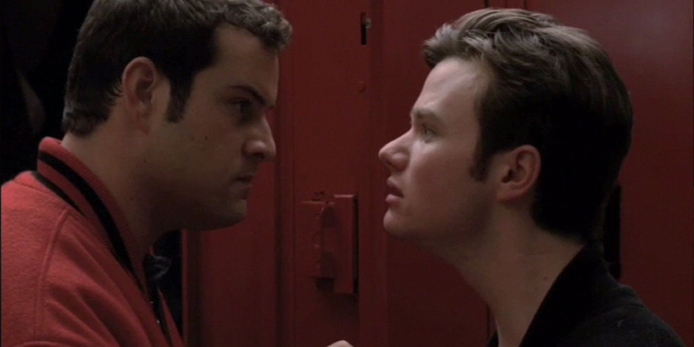 10 Worst Love Triangles In Teen Soap Operas