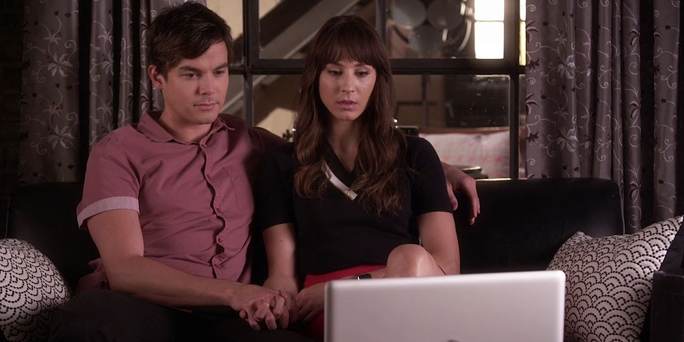 10 Worst Love Triangles In Teen Soap Operas