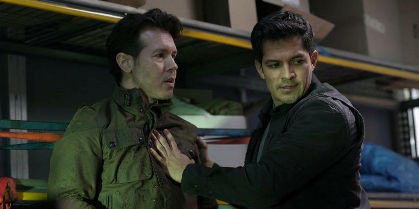 La Brea's Jack Martin & Veronica St. Clair Tease Their '80s Adventure in S2