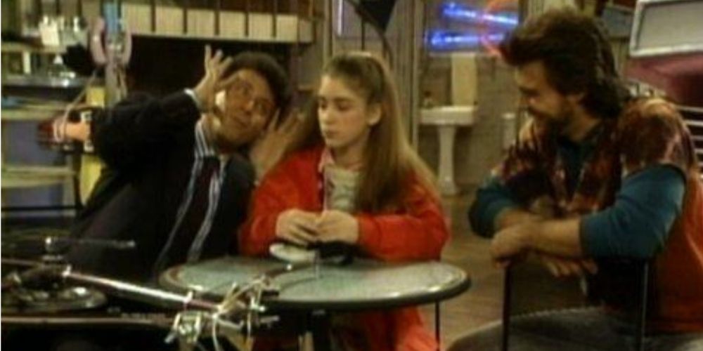 10 Best Sitcoms With The Strangest Titles