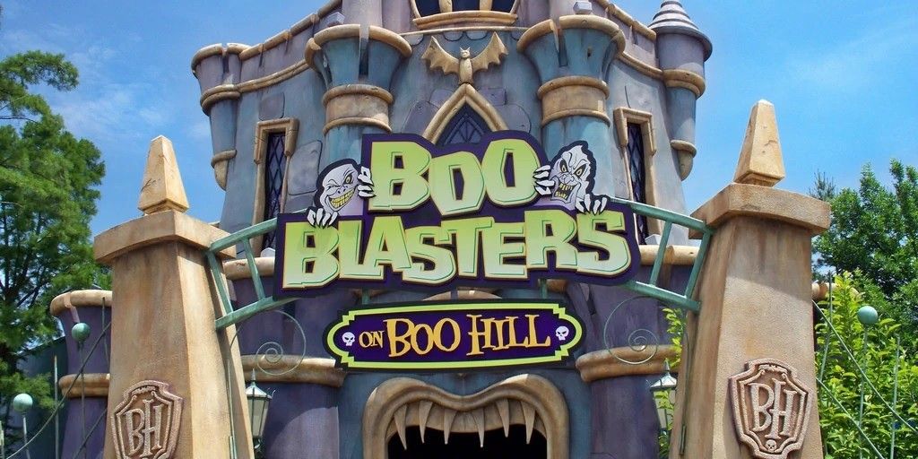 10 Theme Park Rides That Are Like Immersive Video Games