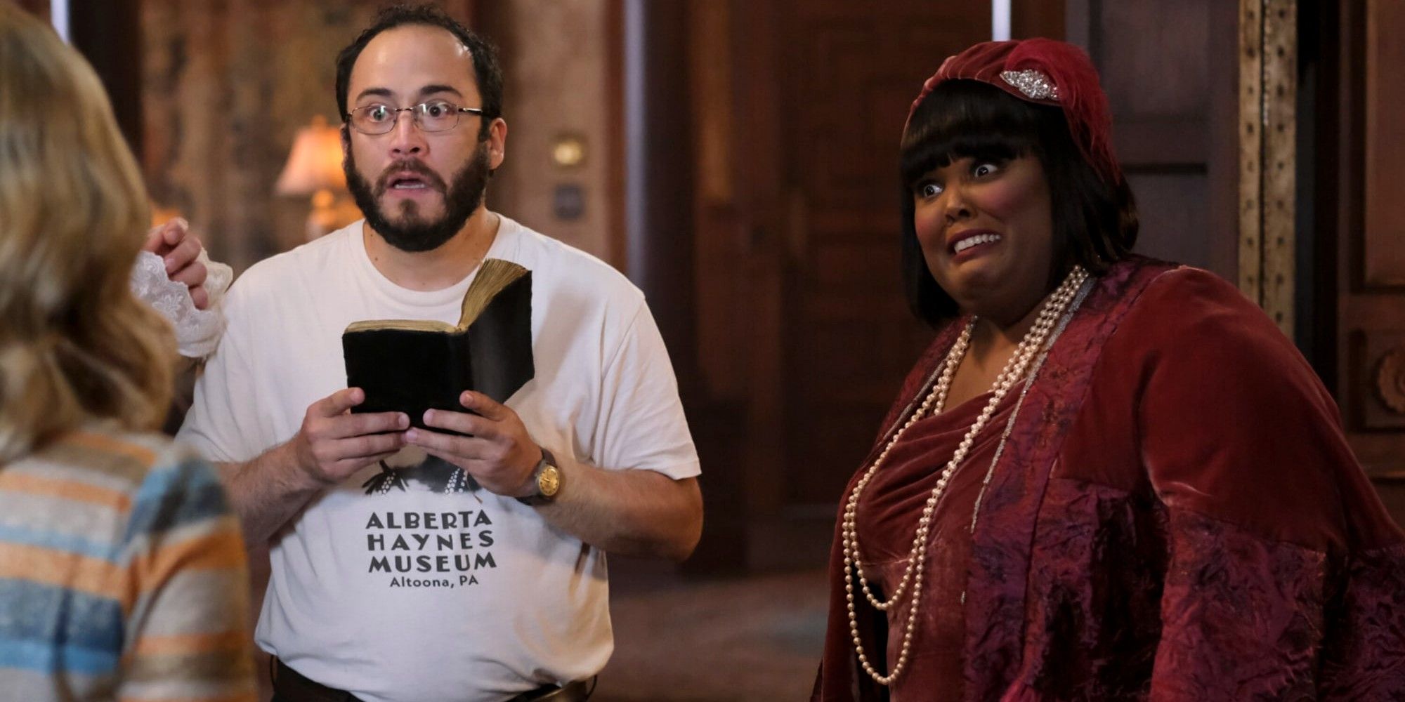 Ghosts Season 2 Settles Into Pure Relationship Comedy