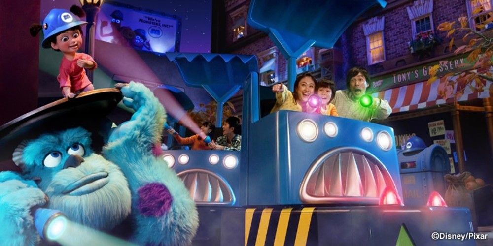 10 Theme Park Rides That Are Like Immersive Video Games