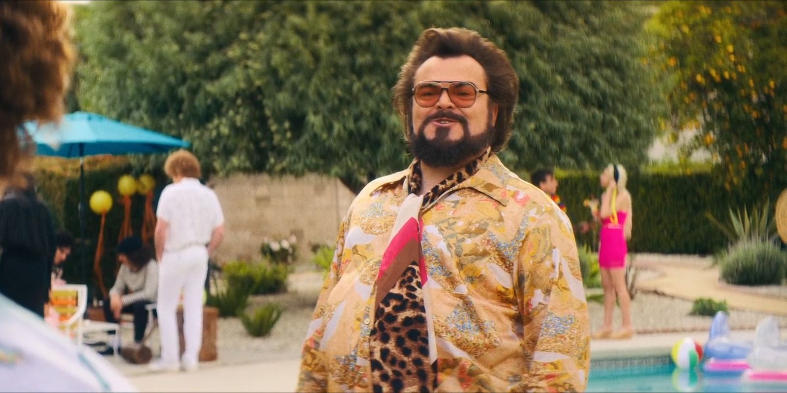 10 Funniest Characters In Weird: The Al Yankovic Story, Ranked