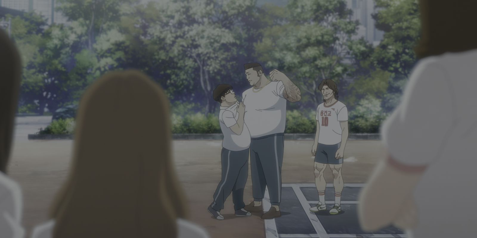 Lookism's Depiction of Bullying Is as Darkly Realistic as A Silent Voice