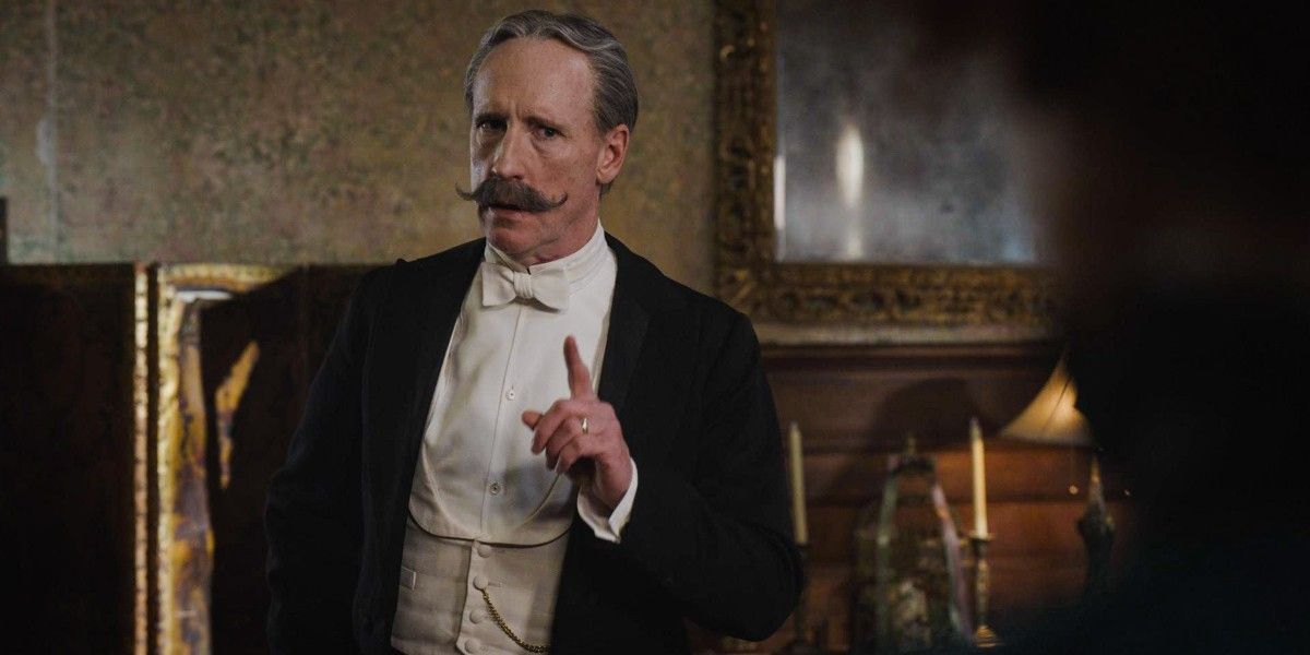 How CBS's Ghosts Finds Clever Ways to Add New Ghosts