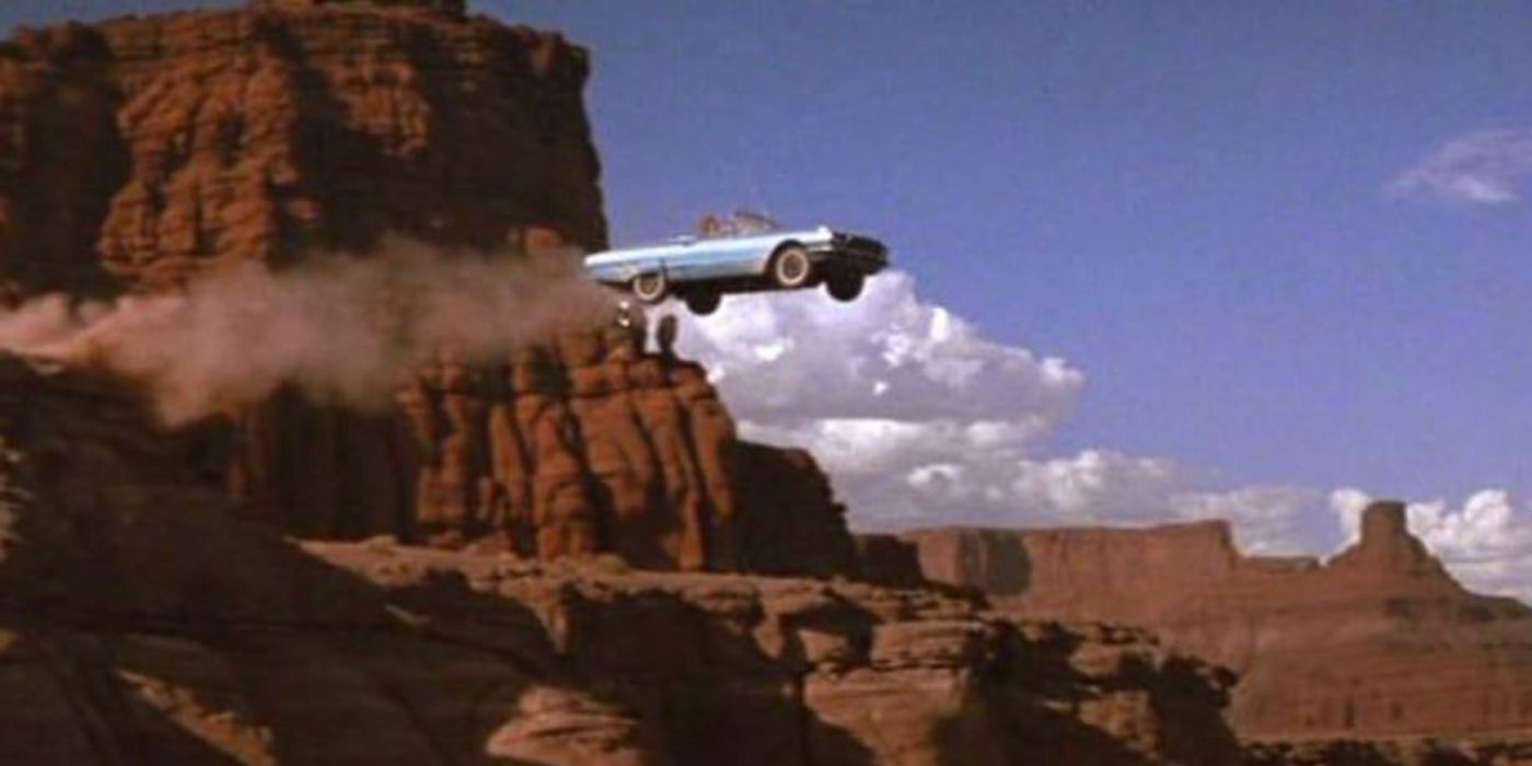Thelma & Louise's Alternate Endings Would Have Ruined the Movie