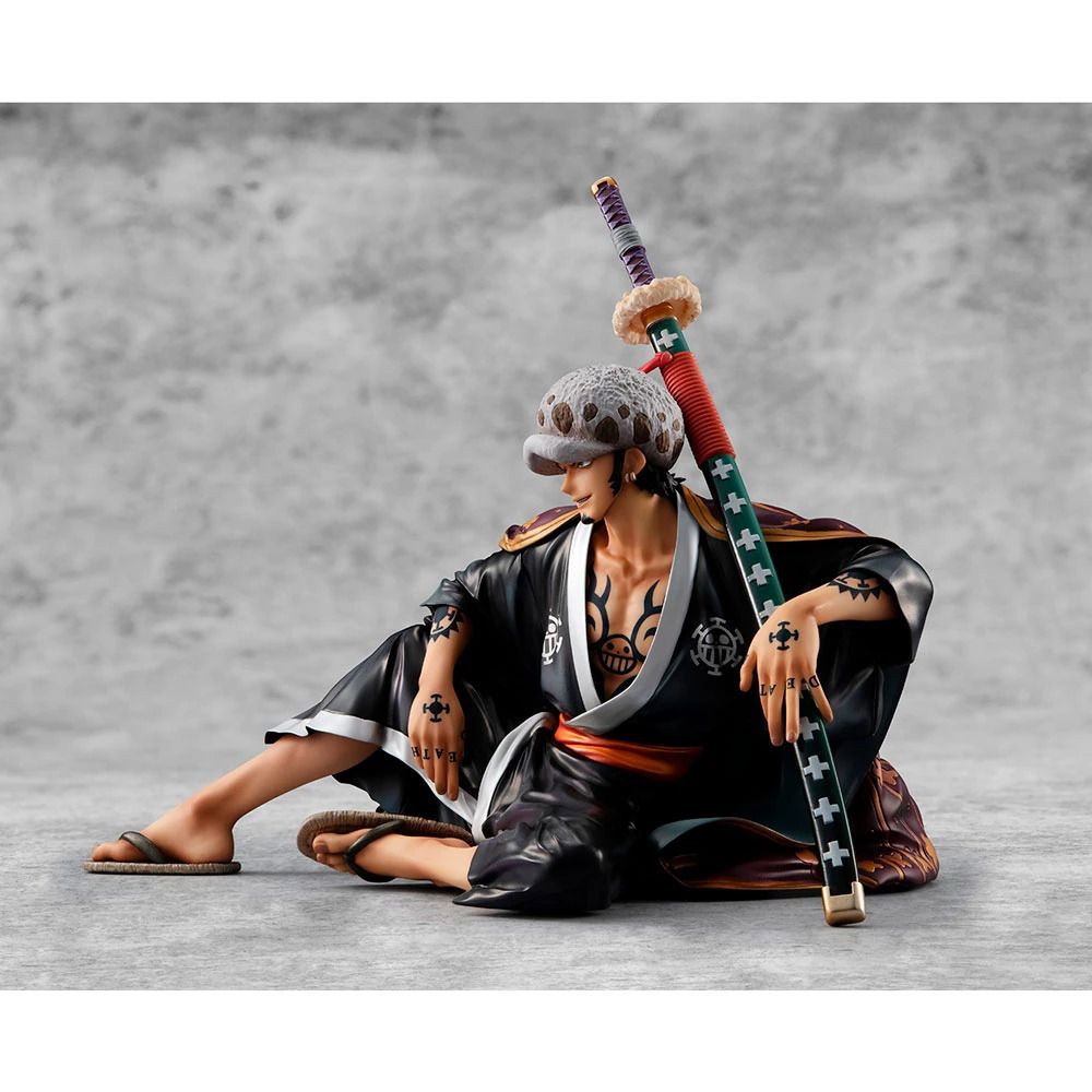 One Piece's Trafalgar Law Exudes Confident Energy in Captivating Figure
