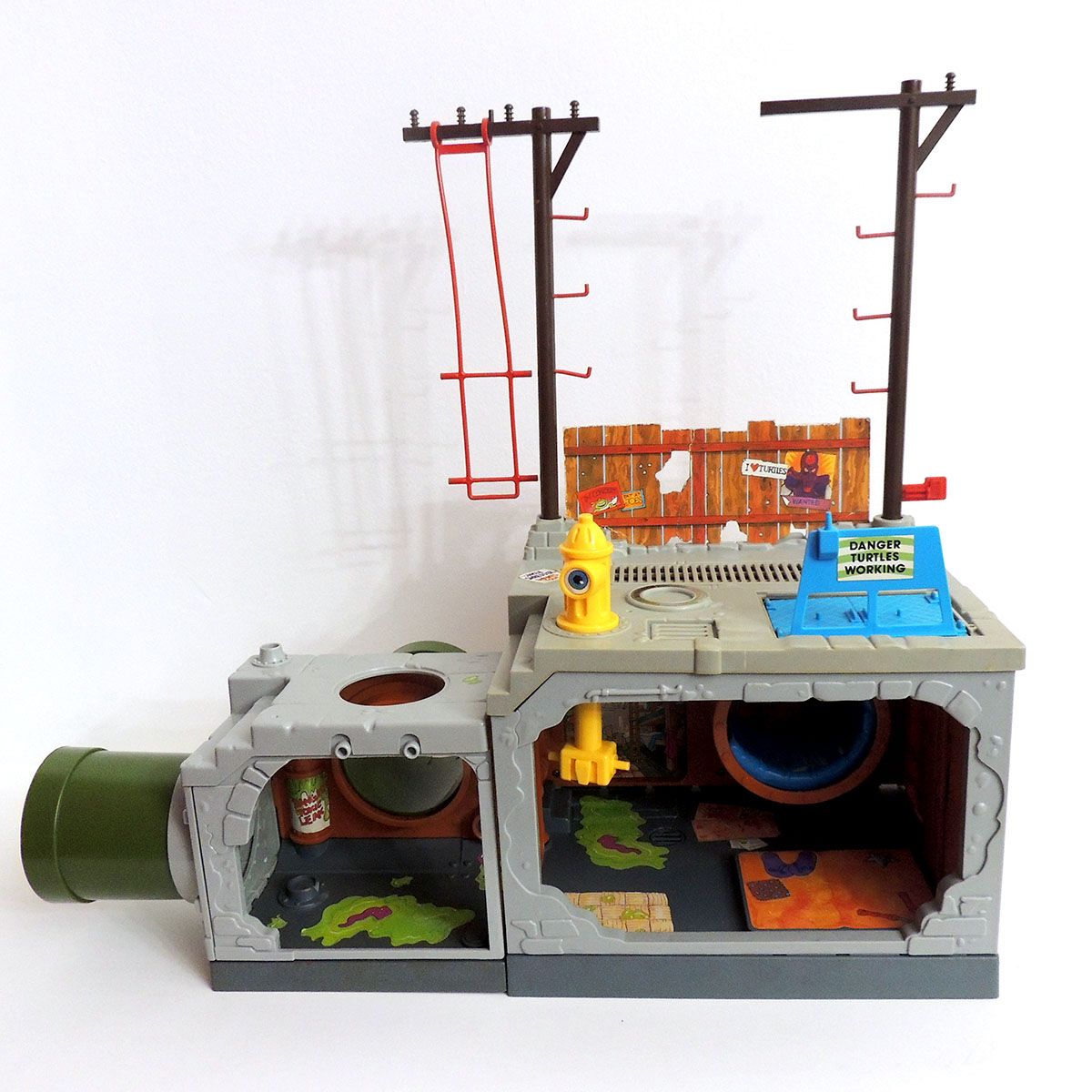 Teenage Mutant Ninja Turtles Sewer Lair Play Set Mini Mutant Ninja