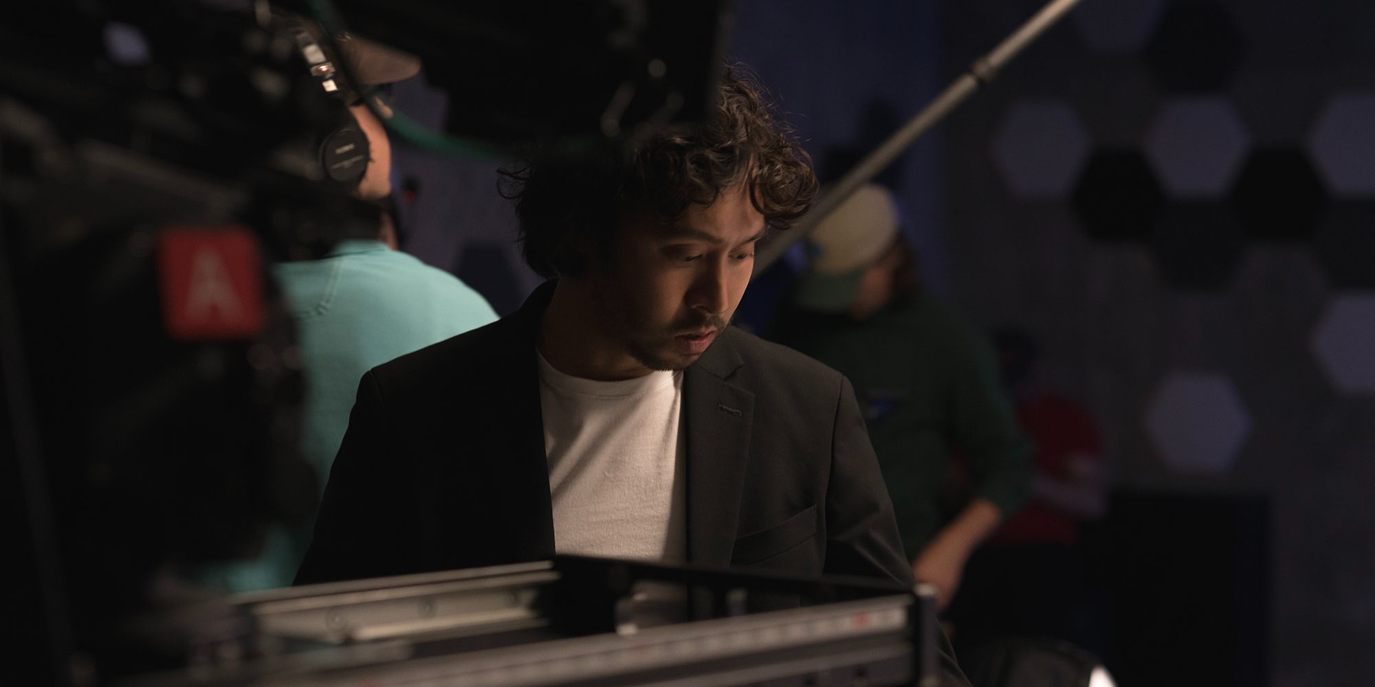 Trüebadour Set Photos Reveal Exciting First Look at Ryan Bergara's Sci ...