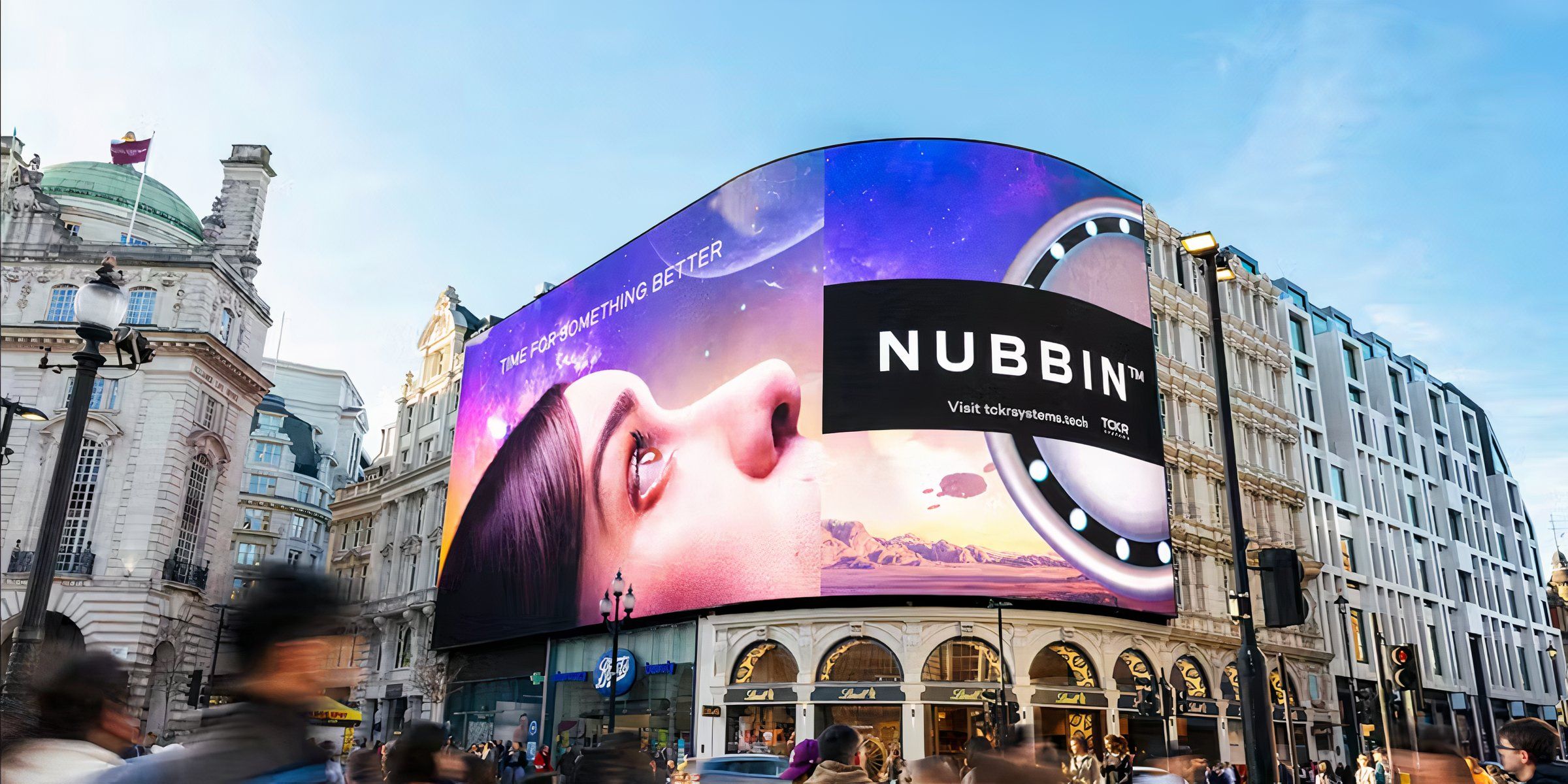 Netflix Secretly Hid Black Mirror's Greatest Season 7 Ad in Plain Sight ...