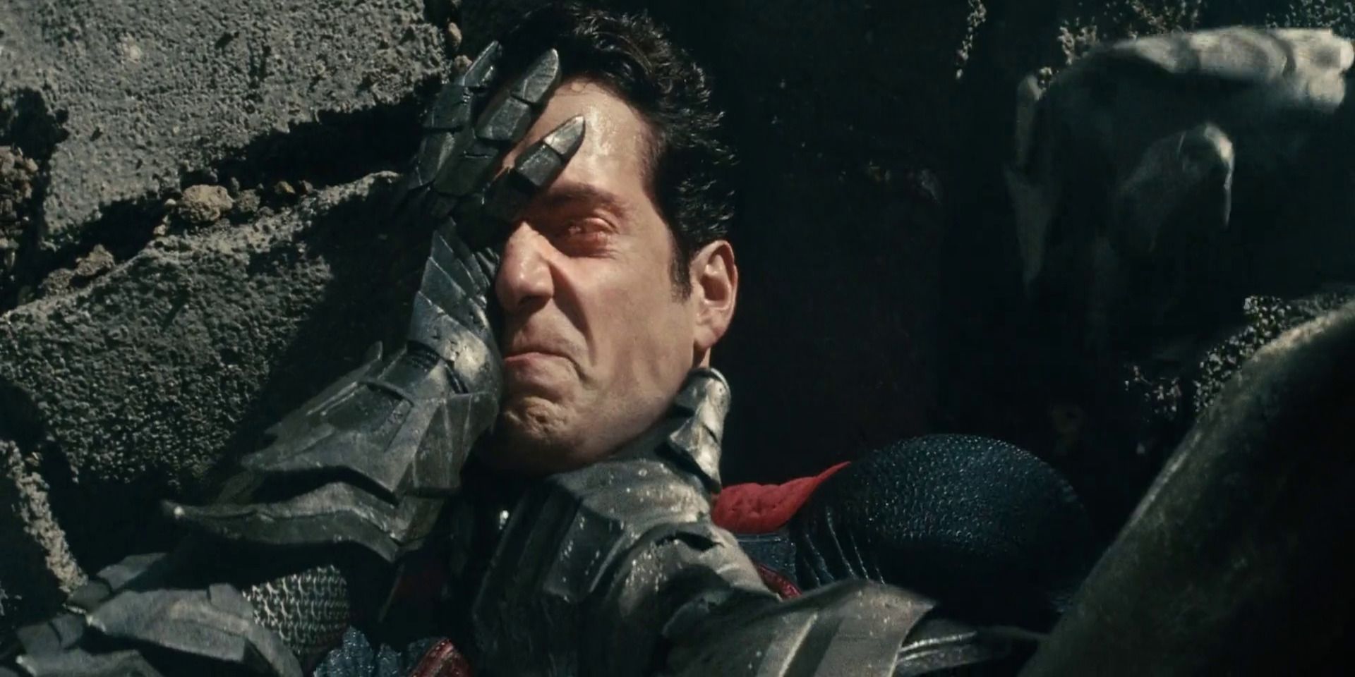 10 Scenes From Superman Movies That Are Perfect