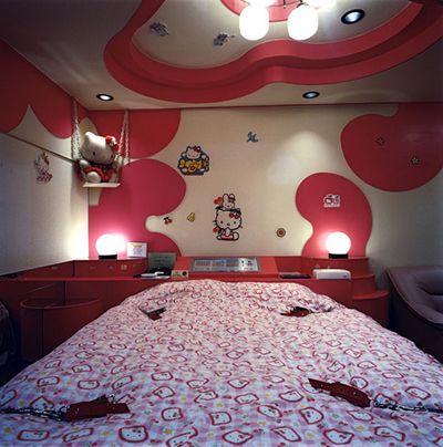Committed: 10 Comic Book & Pop Art Themed Hotels
