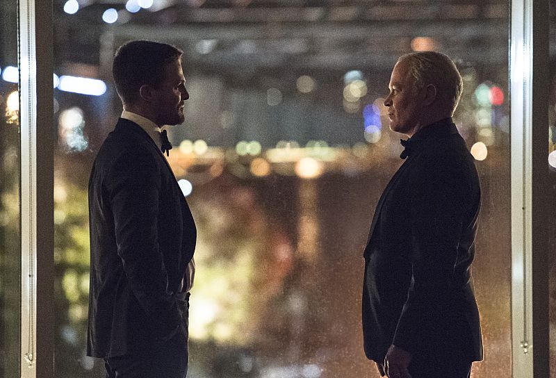 LOOK: Darhk Corners Oliver in New "Arrow" Photos