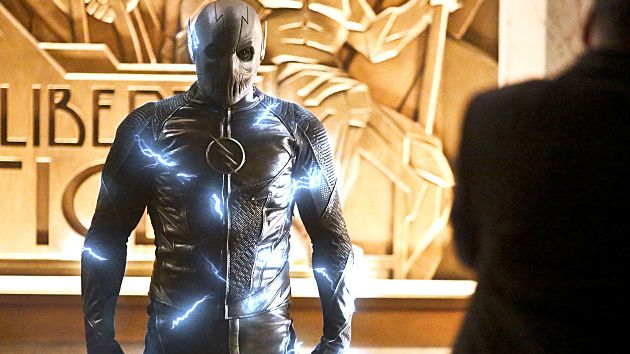 "The Flash" Recap: Barry and Wells Go Full "Flashpoint" to Recreate the ...