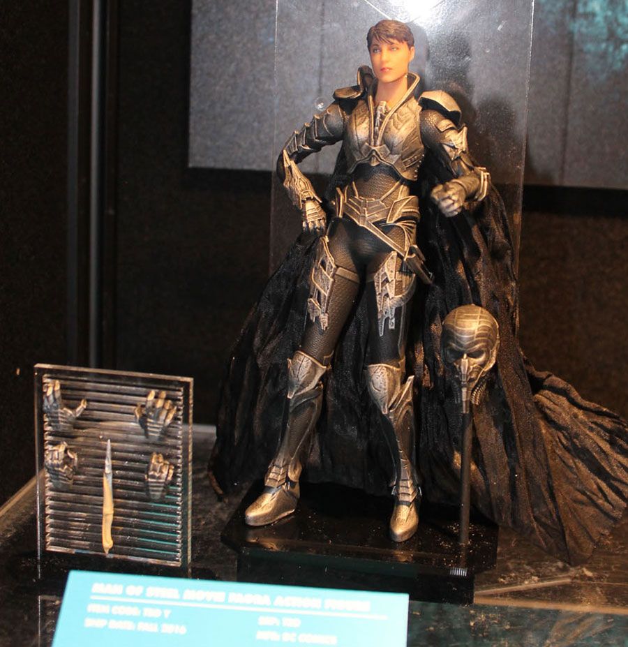 TOY FAIR 2016: DC Collectibles Gets Animated, Brings DC Films to Life ...