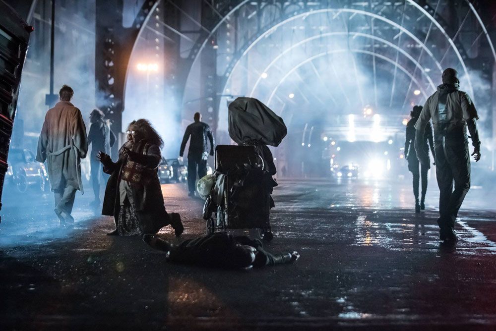 Penguin, Fish Mooney Feature in "Gotham" Season Finale Photos