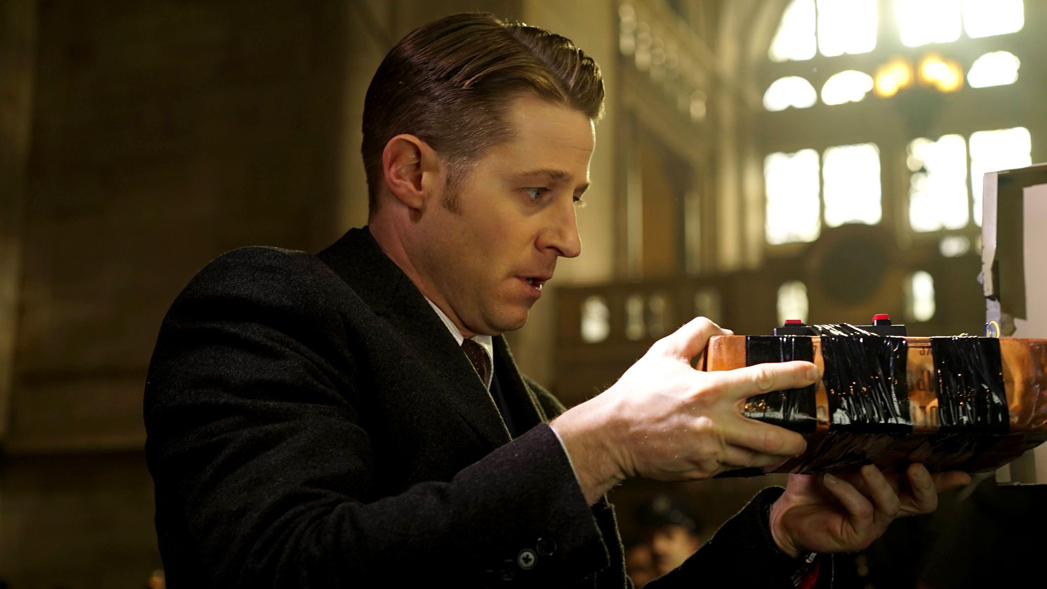 "Gotham" Recap: A Riddler's Revenge Scheme