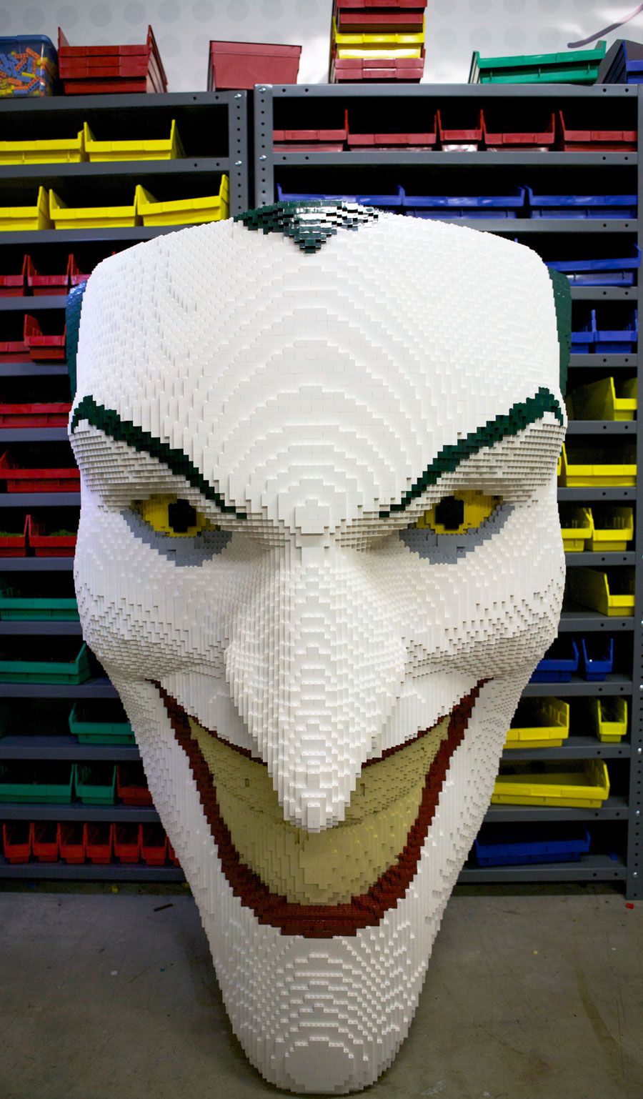 SDCC: Artist Brings DC Comics to Life(size) in New LEGO Exhibit