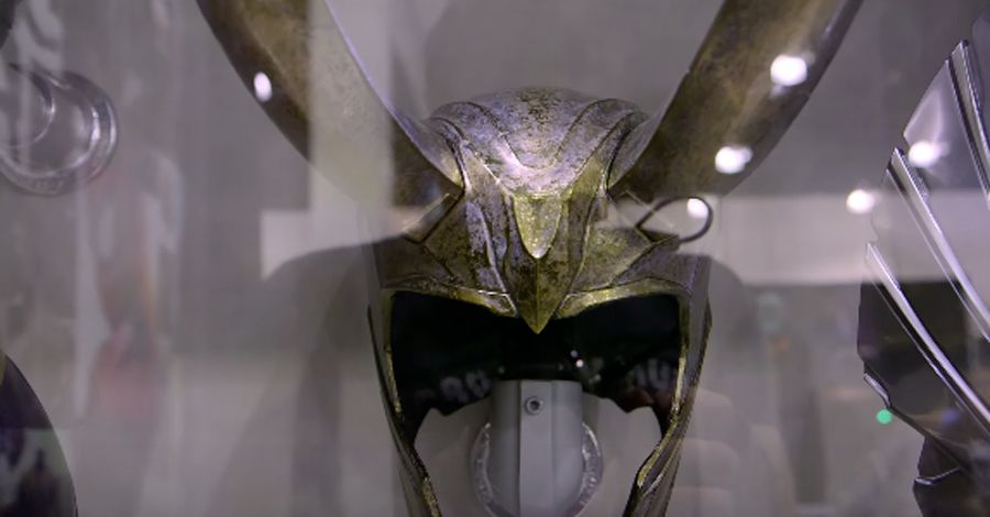 Artist Reveals Unused Apocalypse Design, Heavily Inspired by the Comics