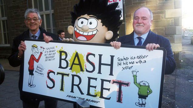 Dundee, Scotland, unveils Bash Street sign