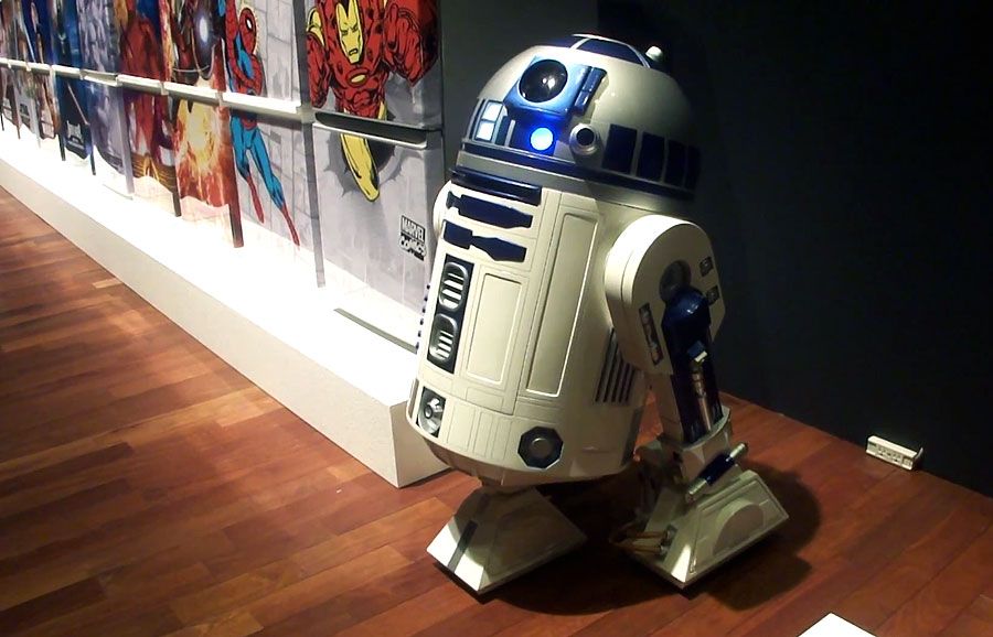 This life-size R2-D2 refrigerator will bring the drinks to you