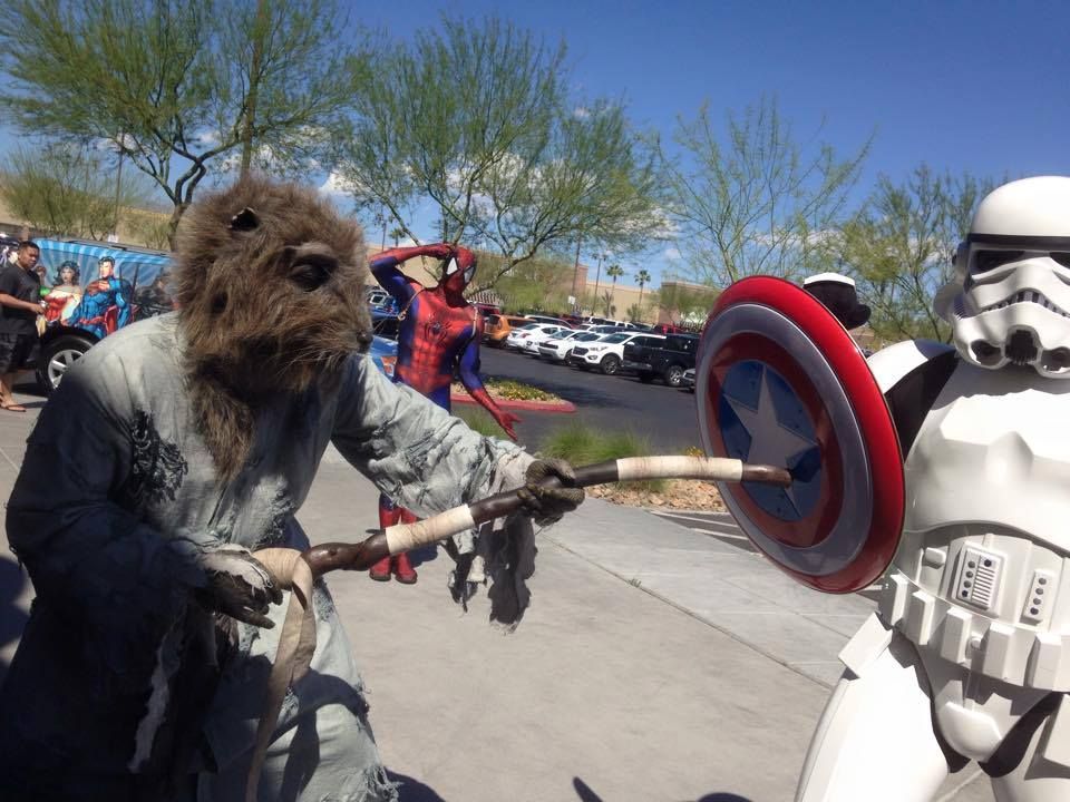 This Master Splinter has all the other Ninja Turtles cosplay beat