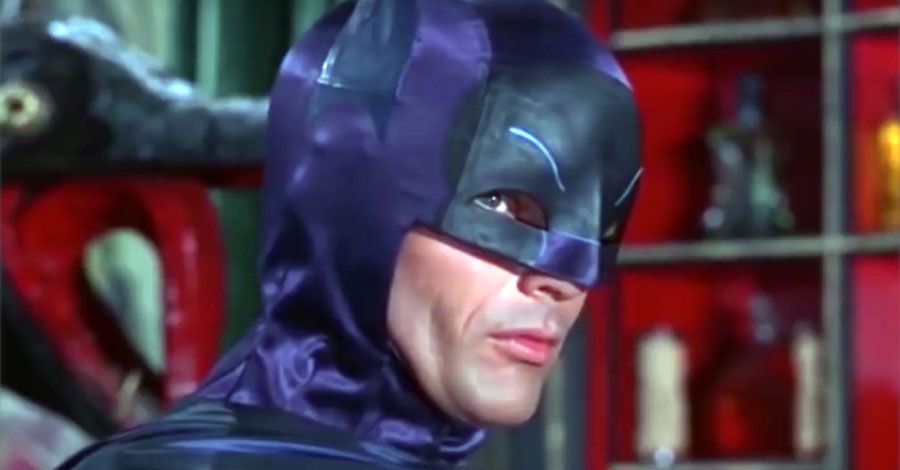 'Batman v Superman' trailer goes retro with Adam West, Lynda Carter