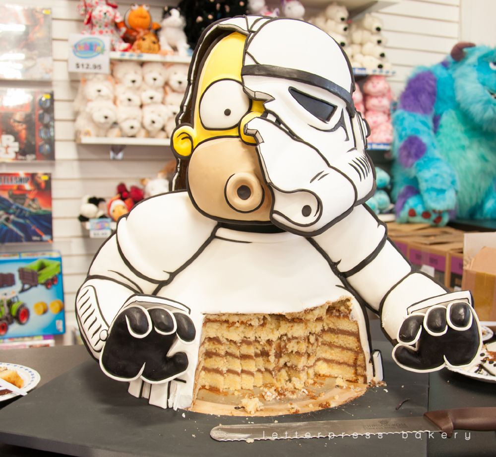 Amazing 3D cake reveals Homer Simpson as a Stormtrooper (Mmm ... cake)