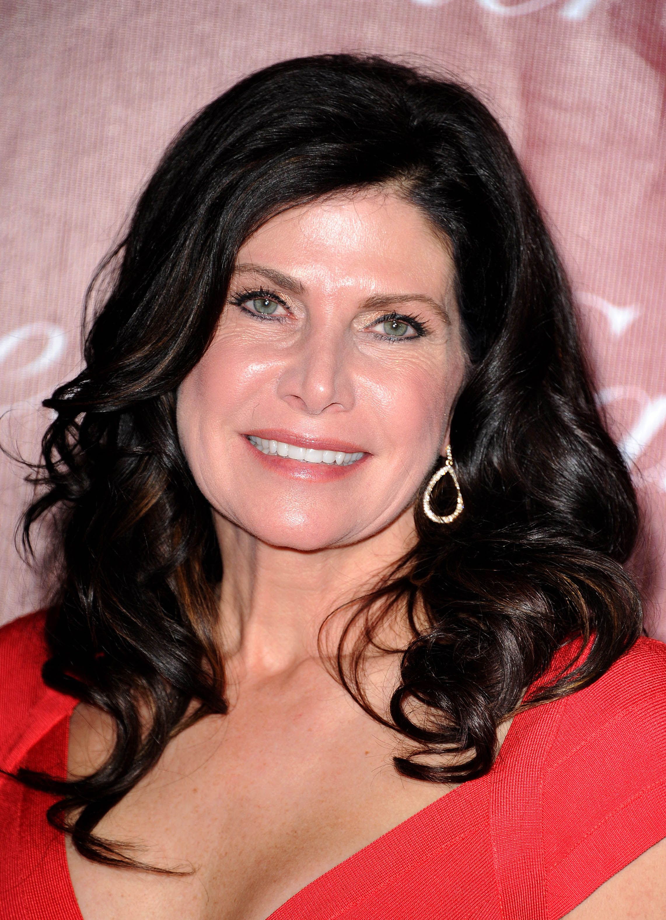 Solar Opposites Gets New Poster Ahead of Season 5 Premiere