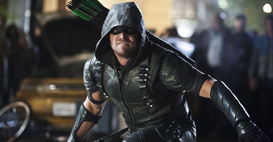 Amell Says "Arrow" Premiere Will Have "Most Vicious, Violent" Fight In ...