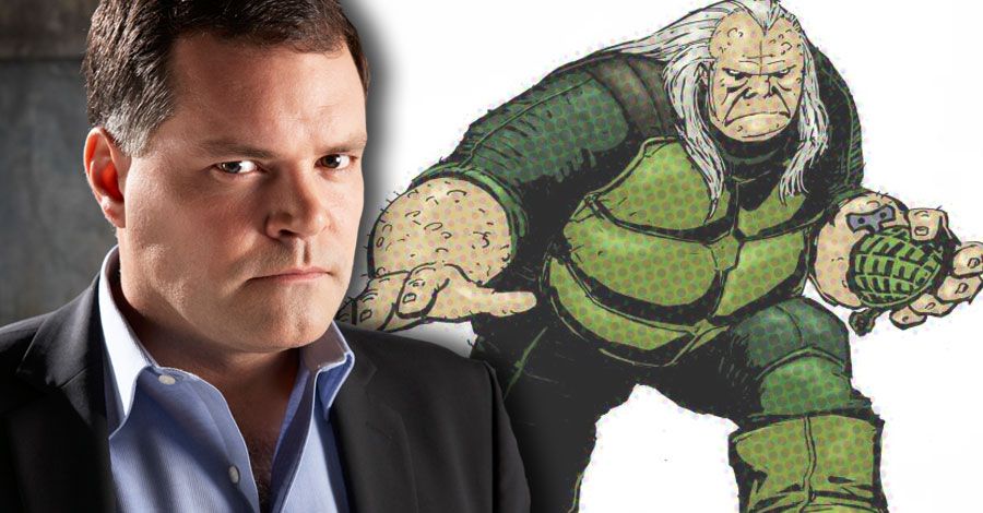 "Battlestar Galactica's" Aaron Douglas Joins "Flash" In Rogue Role