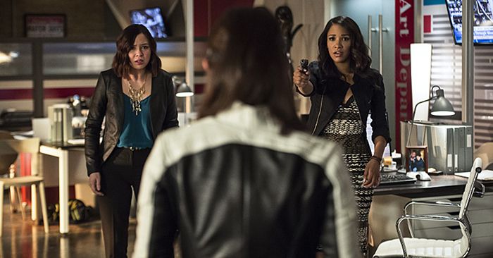 New Australian "Flash" Promo Illuminates Dr. Light's Identity