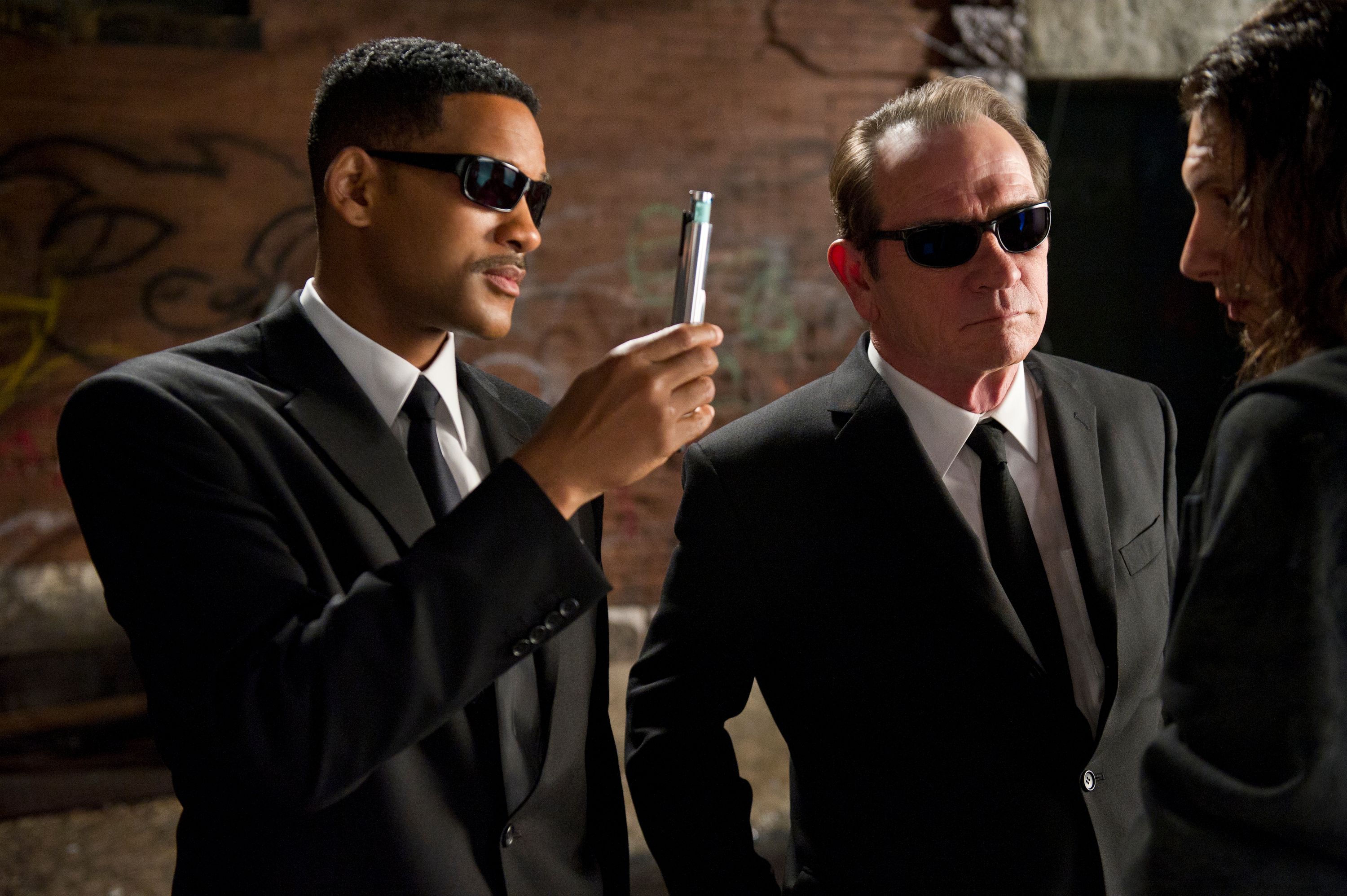 10 Differences Between MIB the Comic and Film